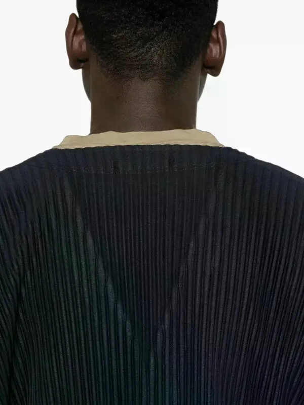 Issey Miyake Plissé-effect V-neck Sweater