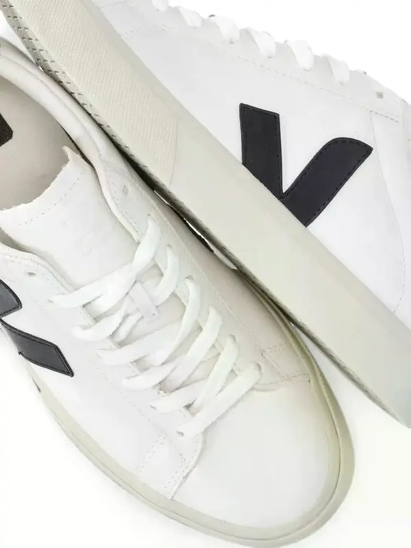 VEJA Campo Sneakers