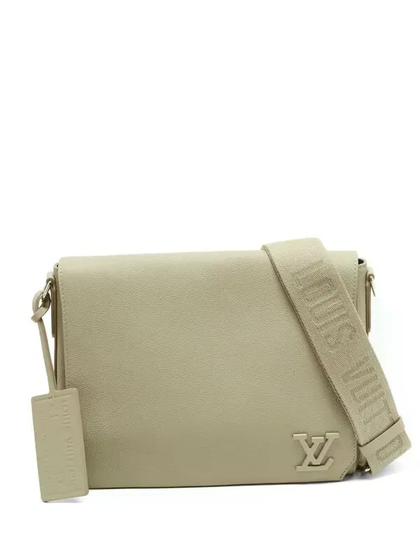 LOUIS VUITTON Takeoff Aerogram Messenger Bag - Green