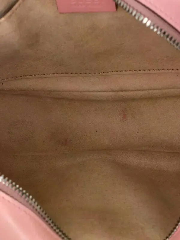 Gucci Matelassé Leather Shoulder Bag - Pink