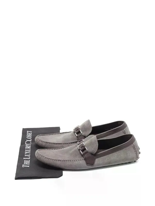 LOUIS VUITTON Suede Hockenheim Loafers With Initialen Plaque - Grey