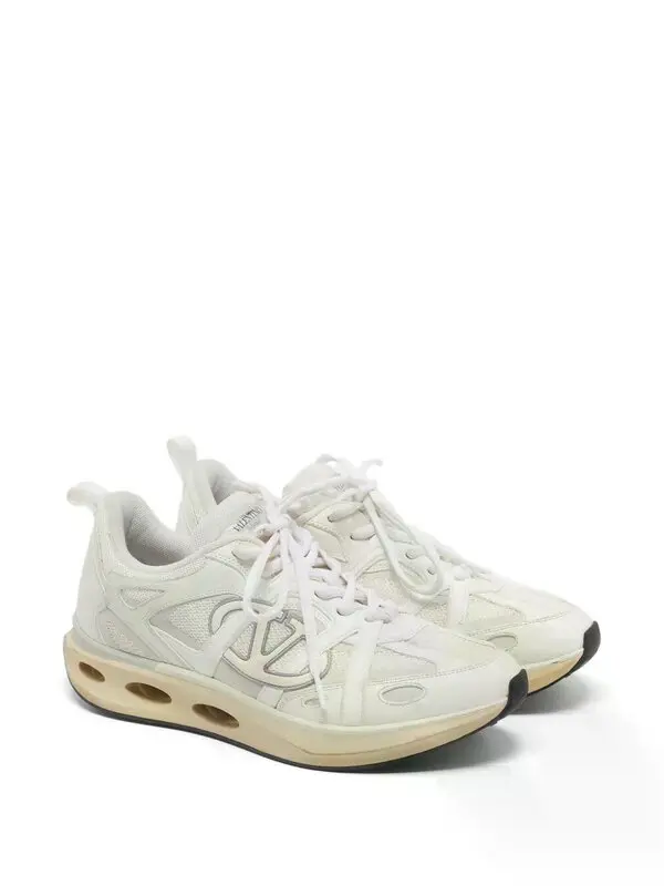 Valentino Garavani Vlogo Easyjog Sneakers - White