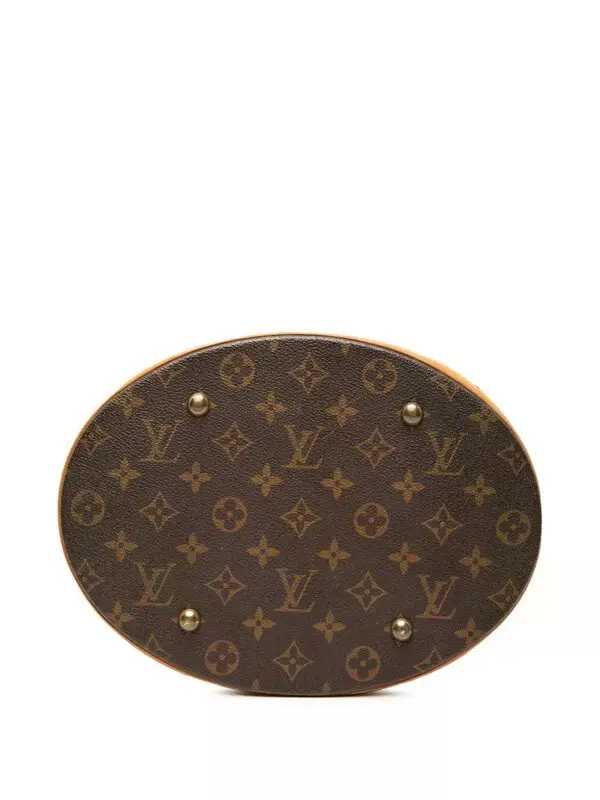 LOUIS VUITTON Monogram Gm Bucket Bag