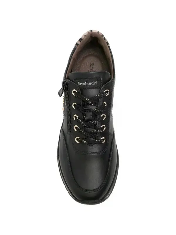 NEROGIARDINI Panelled Leather Sneakers