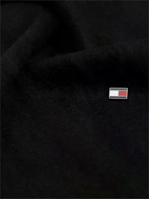 Tommy Hilfiger Logo-plaque Fringed Scarf