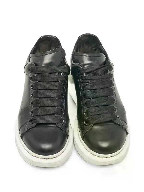 Alexander McQueen Oversized Leather Low-top Sneakers - Black