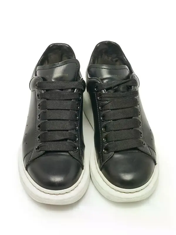 Alexander McQueen Oversized Leather Low-top Sneakers - Black