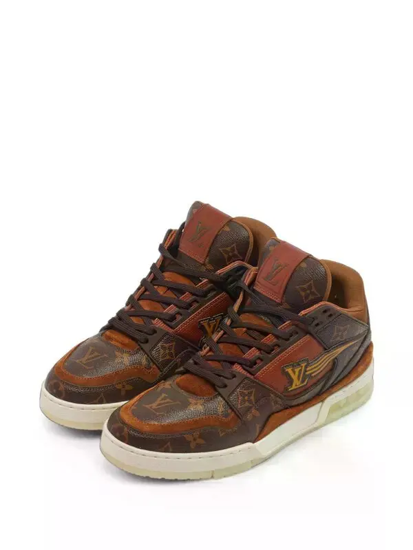 LOUIS VUITTON Monogram Trainer Sneakers - Brown