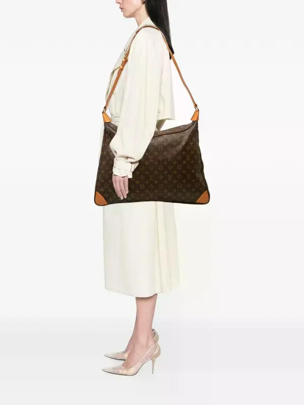 LOUIS VUITTON 1990 Monogram Boulogne 50 Shoulder Bag