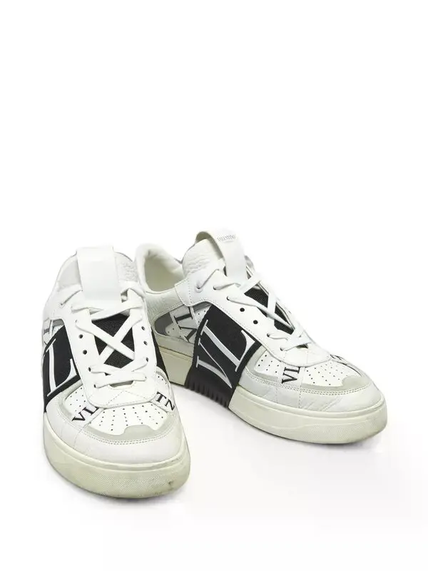 Valentino Garavani Vl7n Logo Print Leather Sneakers