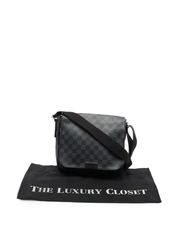 LOUIS VUITTON District Pm Damier Graphite Messenger Bag - Black