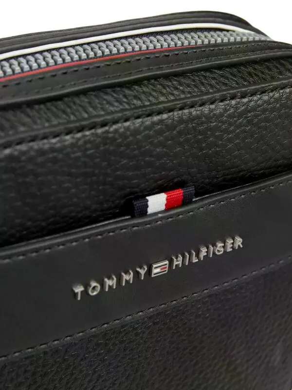 Tommy Hilfiger Grained-leather Logo-plaque Messenger Bag