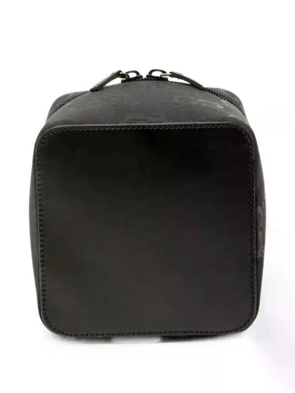 Gucci 2000-2015 Gg Canvas Vanity Bag