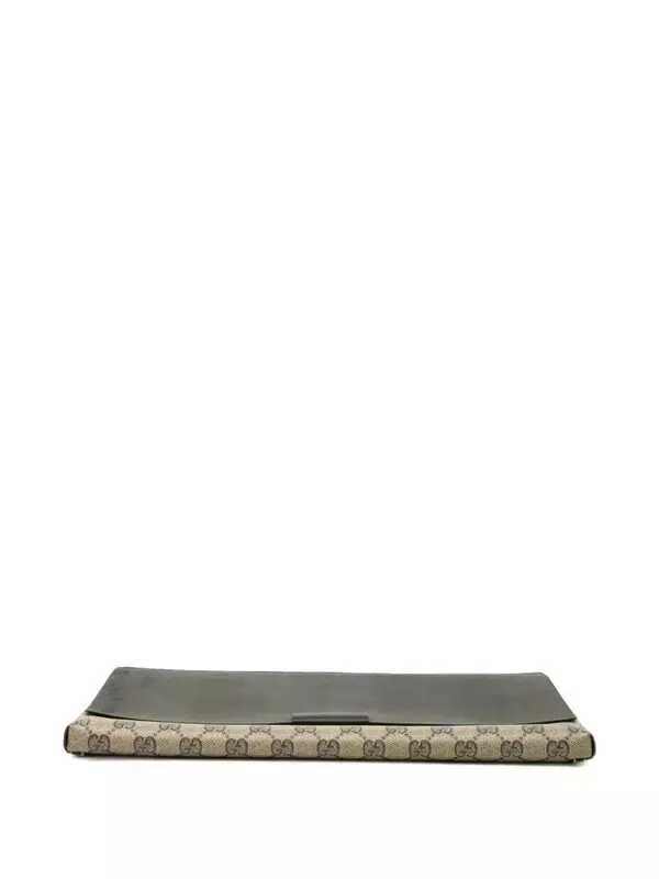 Gucci 2000-2015 Large Gg Supreme Clutch Bag