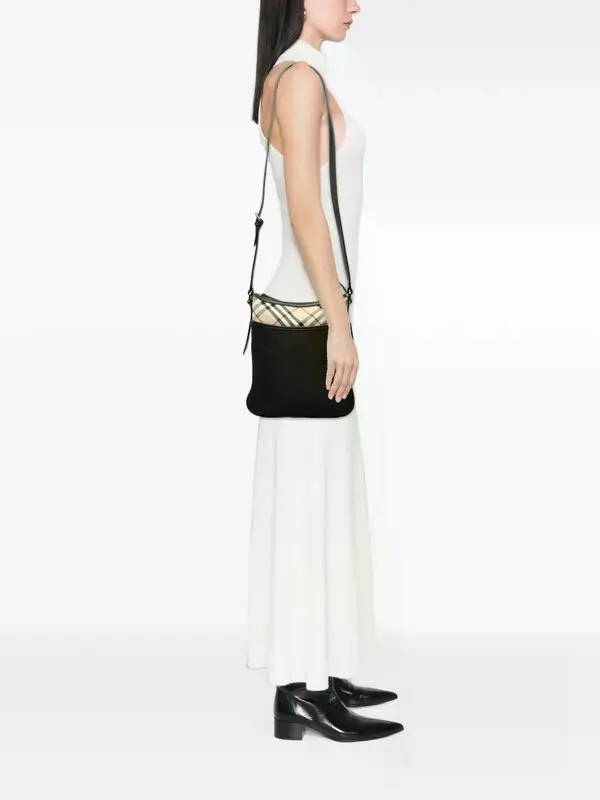 Burberry 2000-2017 Nova Check Trimmed Nylon Crossbody Bag