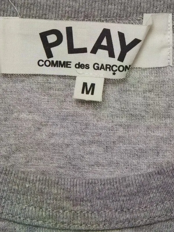Comme Des Garçons Logo-appliqué T-shirt