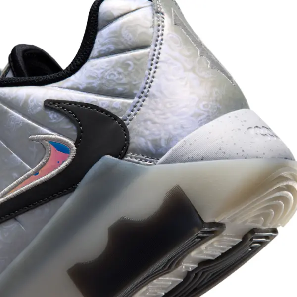 Nike Lebron Witness Basketball Shoes - Grey