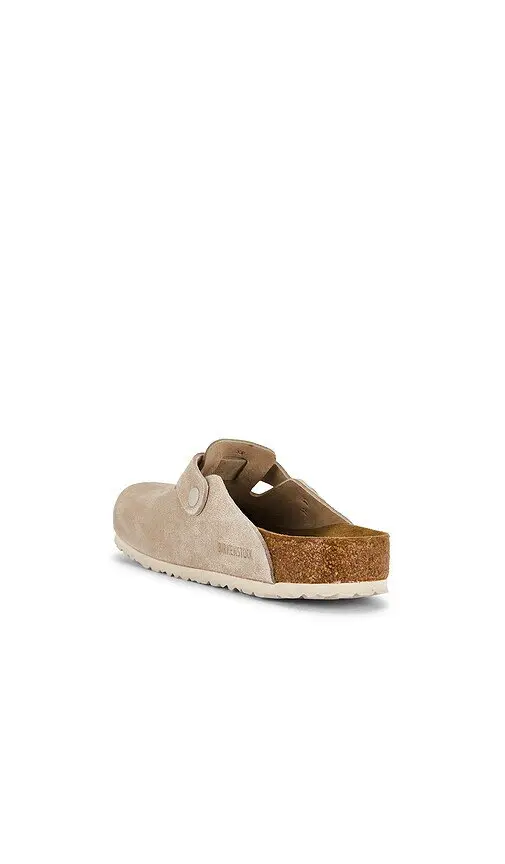 BIRKENSTOCK Boston Clogs With Buckle Closure - Oyster