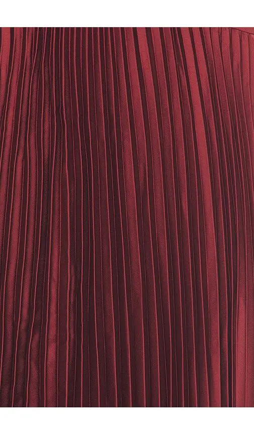 Astr The Label Pleated Drop Waist Dress