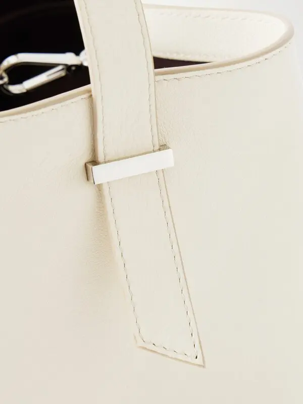 METIER Tilt 16 Leather Shoulder Bag