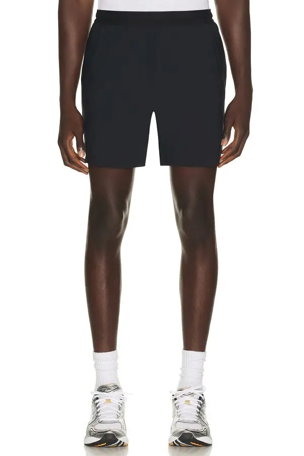 Beyond Yoga Warplite Range Lined Short - Black