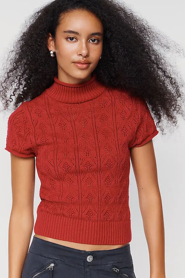 Anthropologie Short-sleeve Cable Knit Mock Neck Sweater - Raspberry