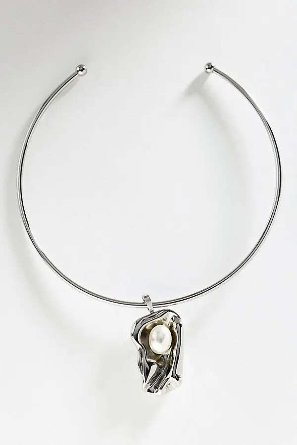 HEAVEN MAYHEM Mother Of Pearl Charm Necklace - Silver