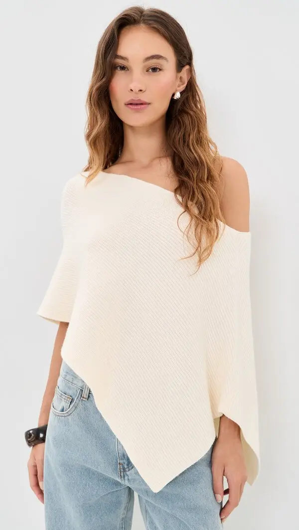 Lioness Luminous Poncho