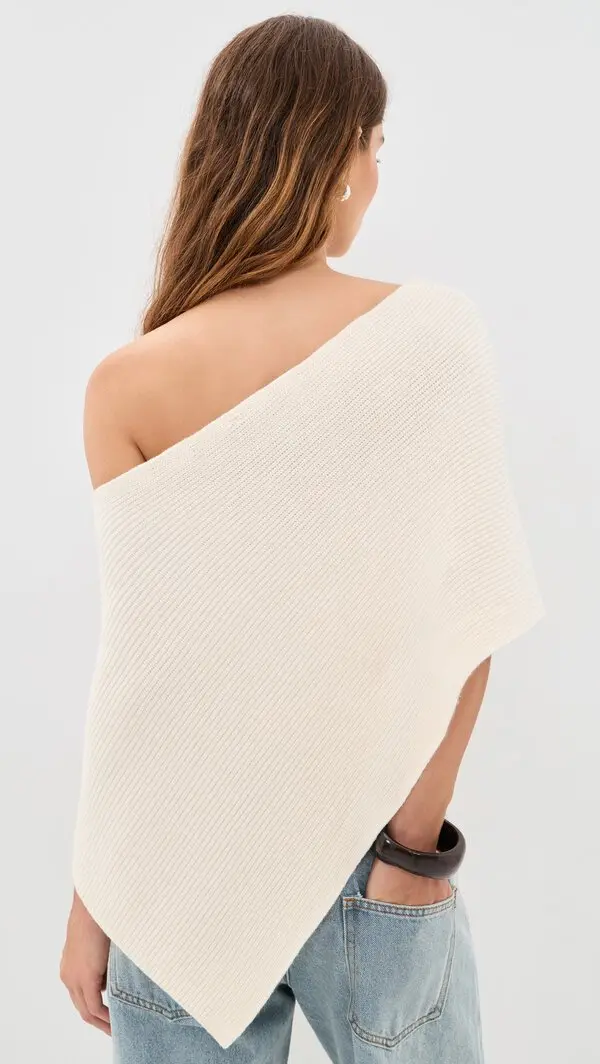 Lioness Luminous Poncho