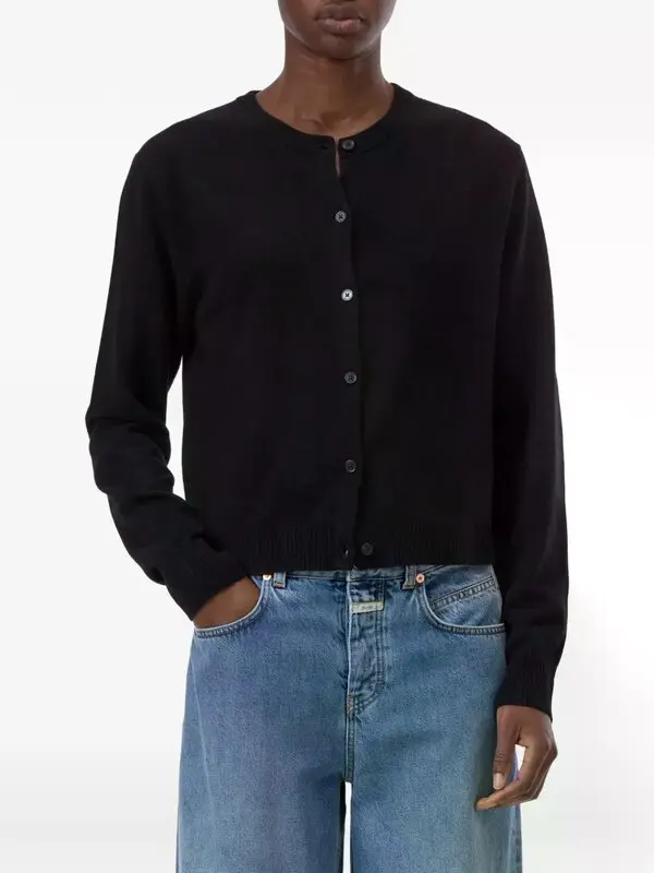 Closed Crew-neck Long-sleeve Cardigan