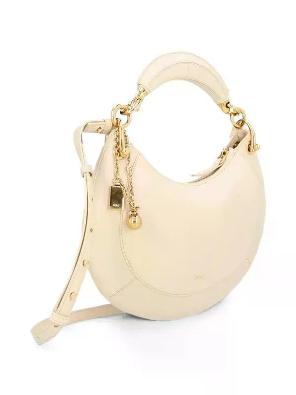 Chloé Small Banana Zipped Bag In Soft Leather
