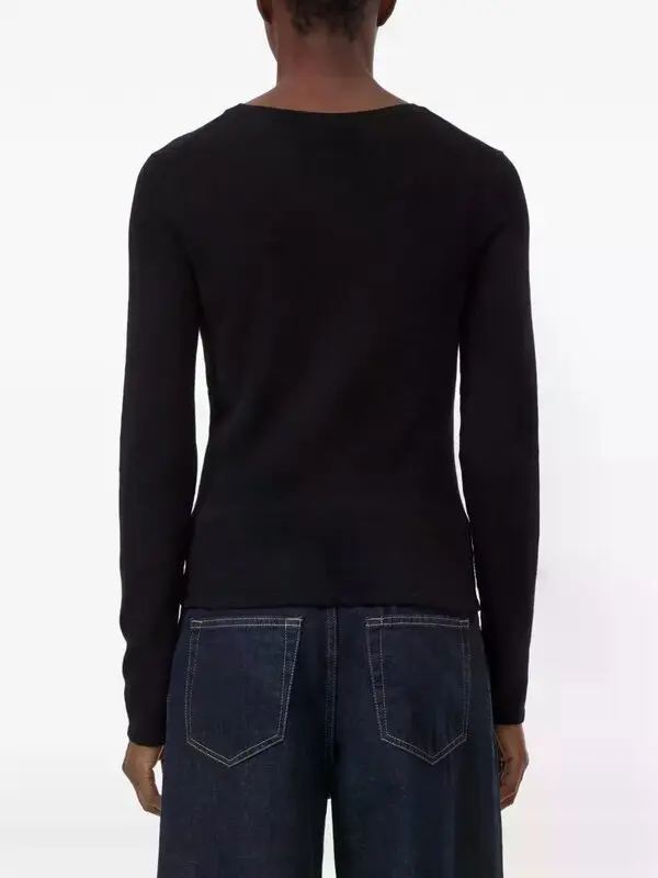 Closed Crew-neck Long-sleeve Sweater