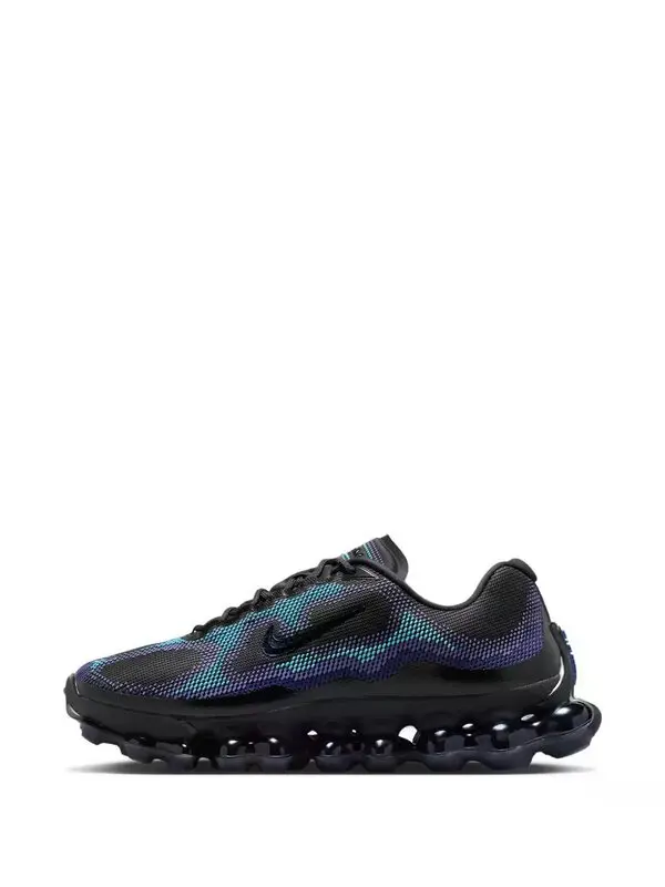 Nike Liquid Max Sneakers