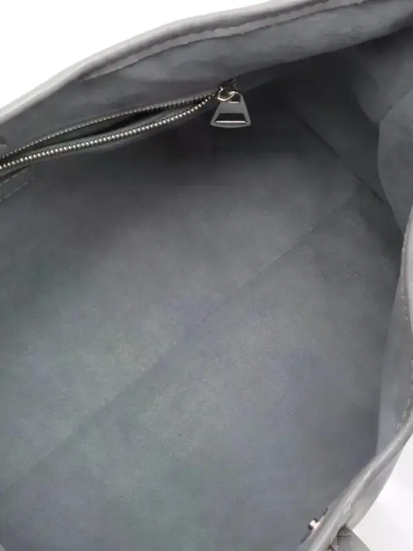 LOUIS VUITTON Lambskin Satchel - Grey
