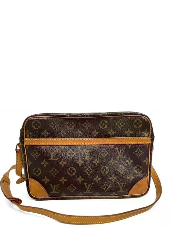 LOUIS VUITTON Monogram Shoulder Bag