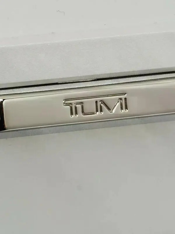 Tumi 19 Degree Cigar Case