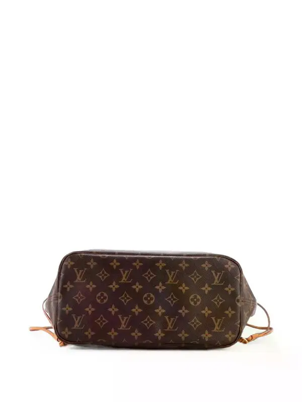 LOUIS VUITTON Monogram Canvas Mm Tote Bag - Brown