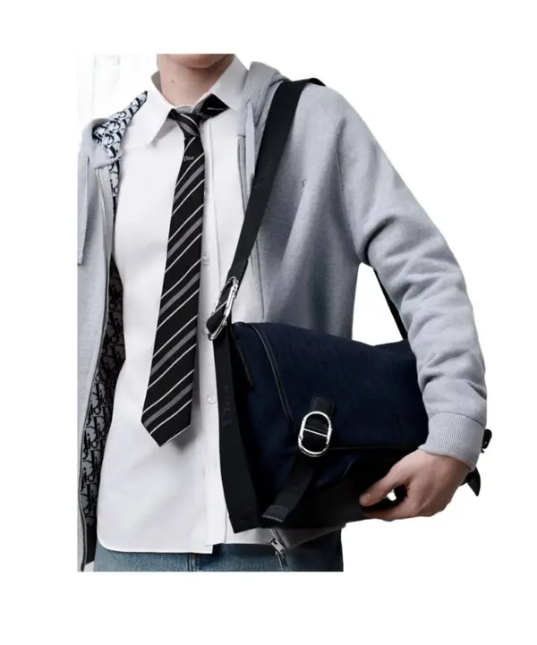 Dior Medium Jett Messenger Bag With Flap