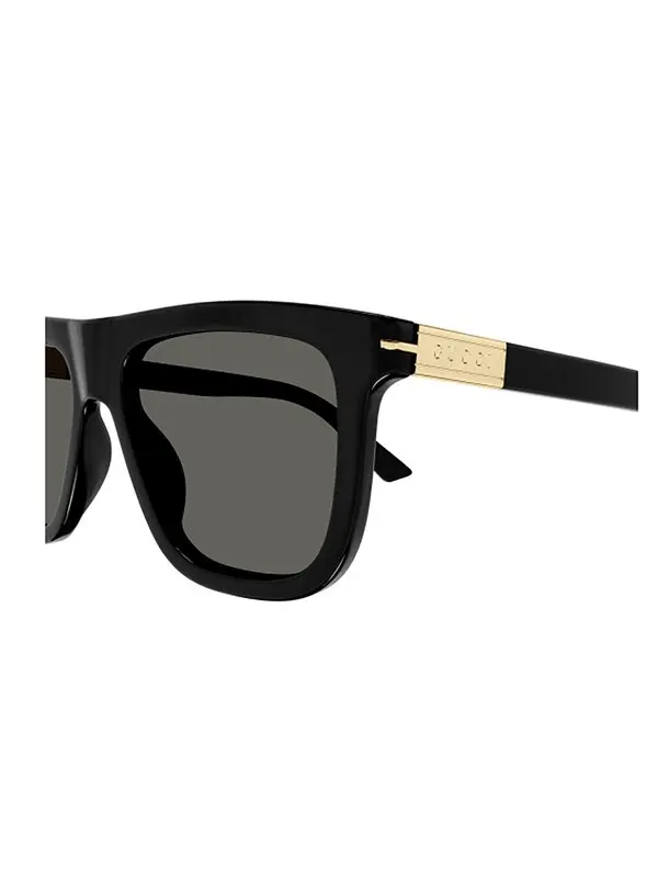 Gucci Square Frame Sunglasses With Colored Lenses