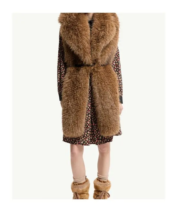Moncler Textured Fur Bib
