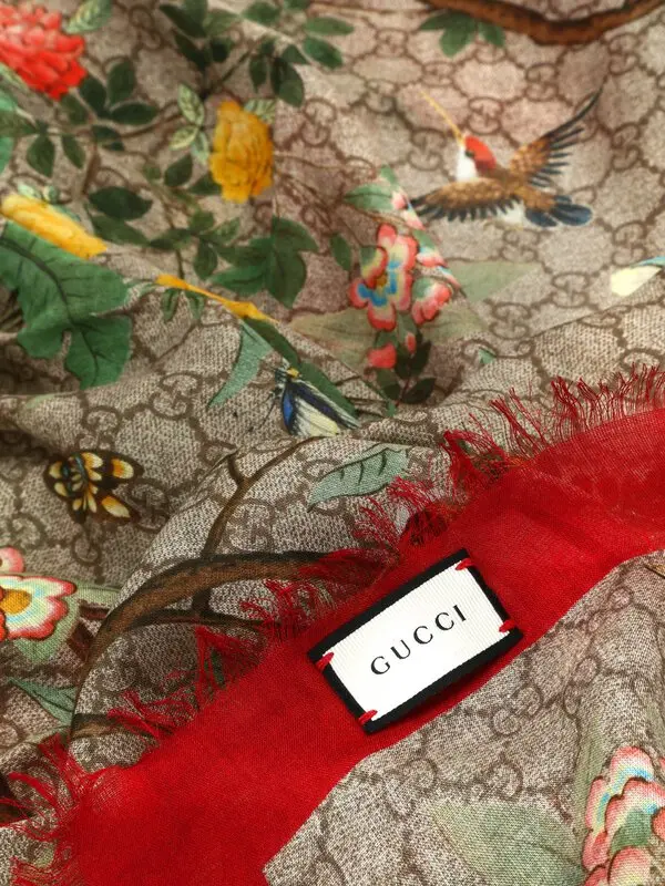 Gucci Floral Printed Scarf