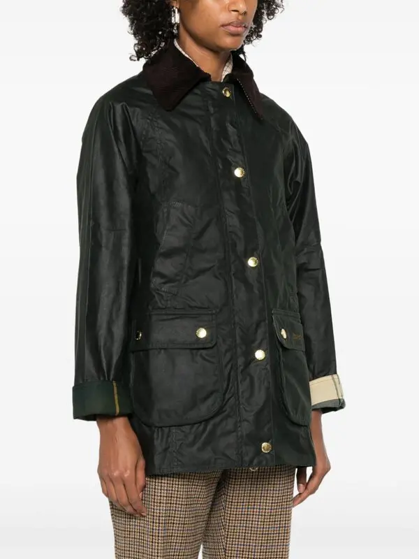 Barbour Modern Beadnell Collared Jacket With Corduroy Collar And Vented Back - Green