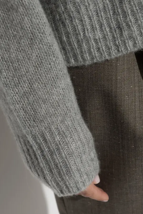 LISA YANG Lova Crew Neck Knitted Sweater