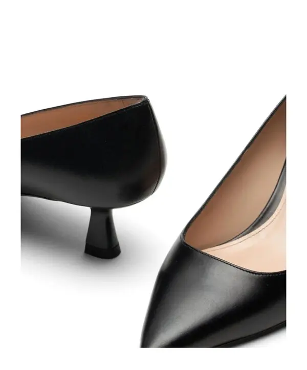STUART WEITZMAN Sculpt 50 Pointed Toe Pumps