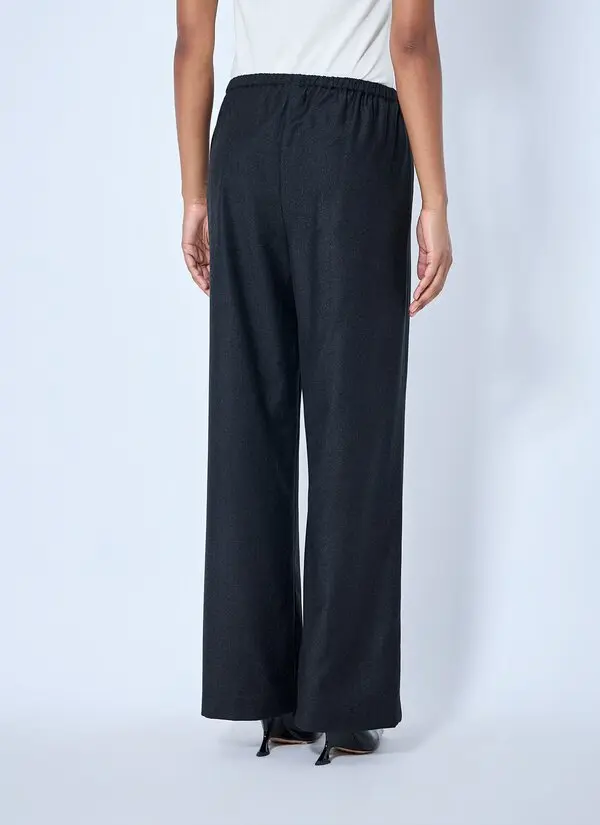 RÓHE Relaxed Straight-leg Pants