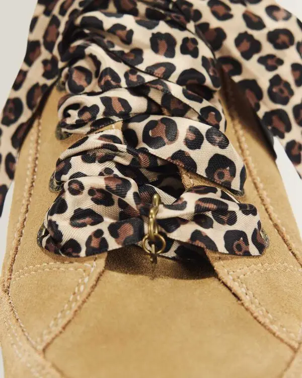 Dr. Martens Buzz Eye Bronx Suede Lace Up Shoes