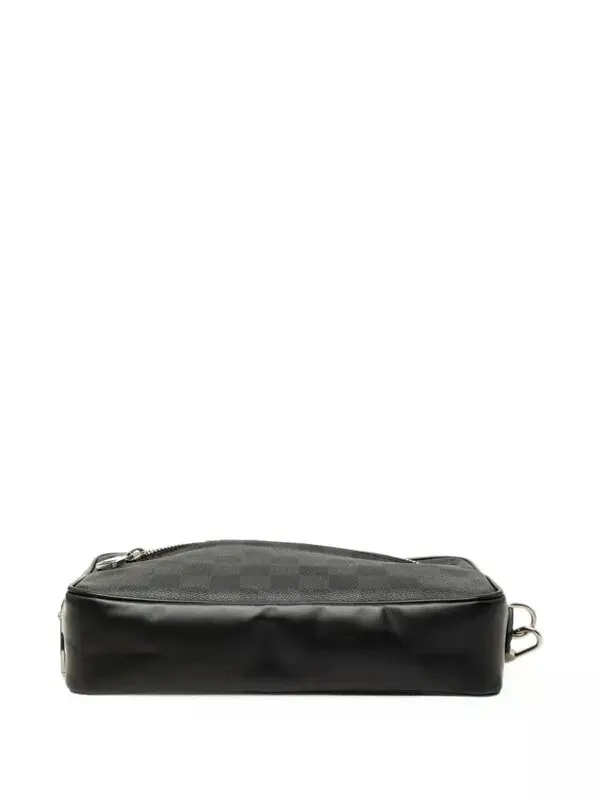 LOUIS VUITTON 2021-2026 Damier Graphite Kasai Clutch Bag