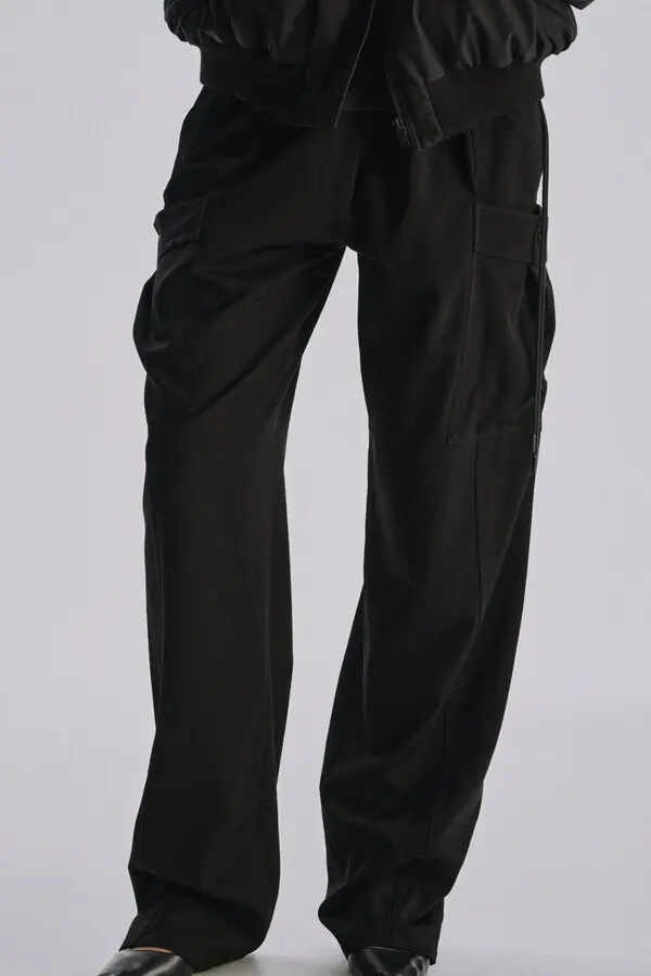 THE ROW Elga Cargo Pants