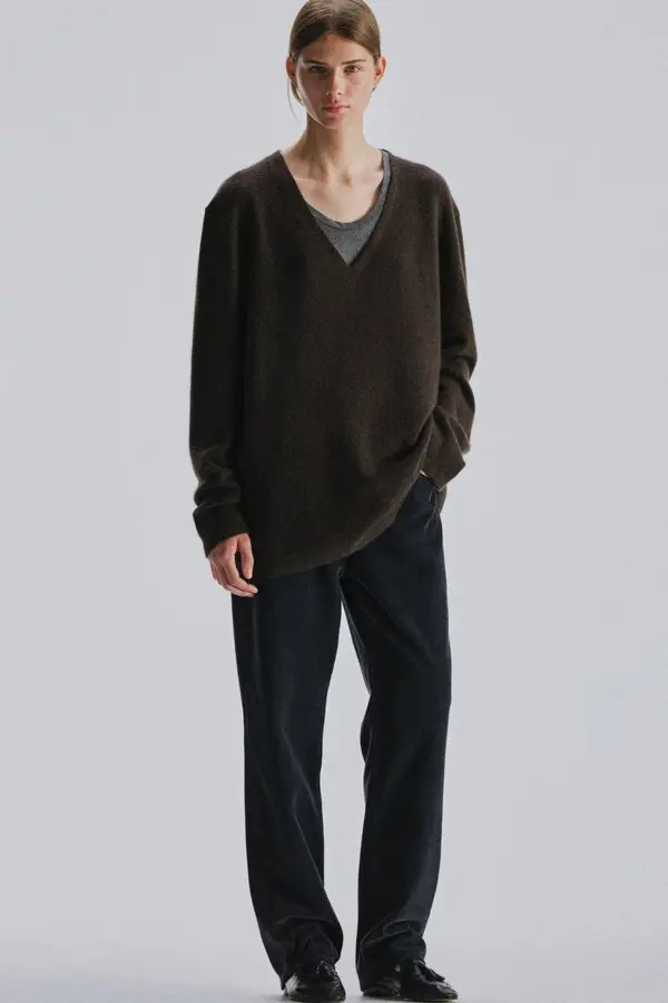 THE ROW Long Sleeve Cashmere V-neck Sweater - Brown Melange