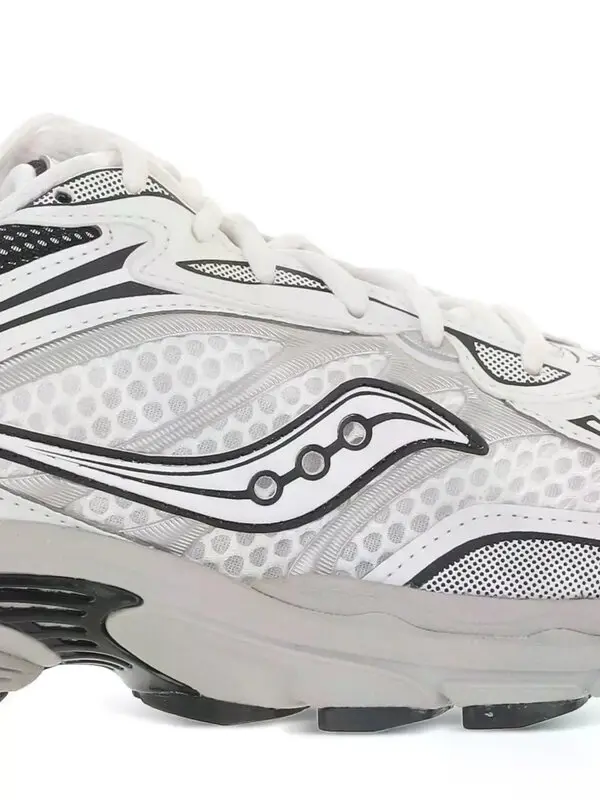 Saucony Progrid Omni 9 Mesh-panelled Sneakers - White